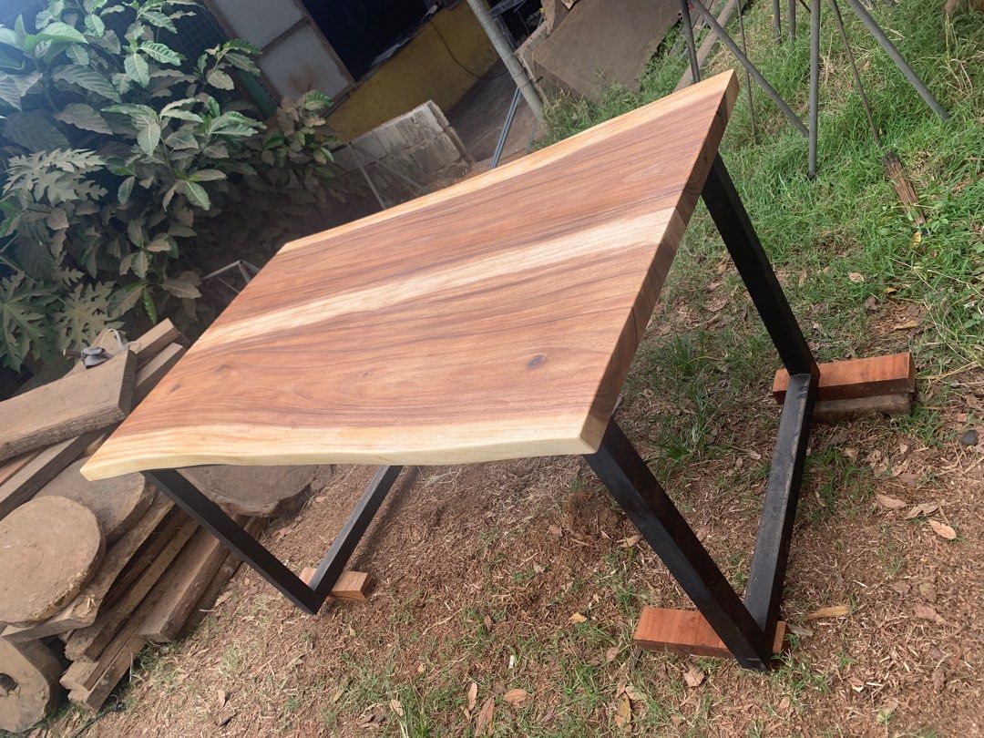 Acacia Dining table 6 seaters 5x3ft live edge, Furniture & Home Living ...