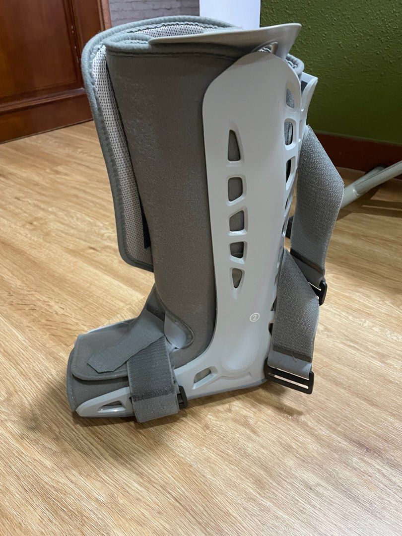 Air boots, Health & Nutrition, Assistive & Rehabilatory Aids ...