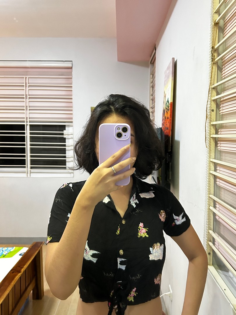 angel crop top, Women's Fashion, Tops, Blouses on Carousell
