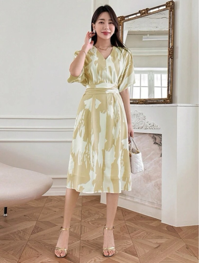 Apricot dress, Women's Fashion, Dresses & Sets, Dresses on Carousell