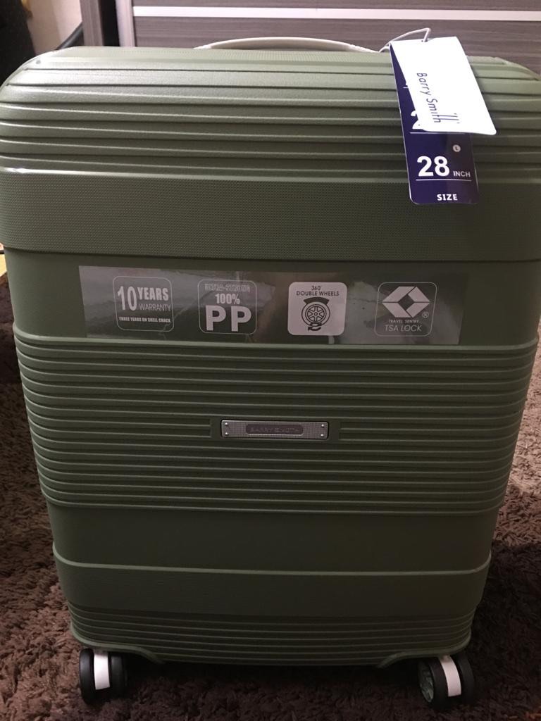 BARRY SMITH LUGGAGE , Hobbies & Toys, Travel, Luggages on Carousell