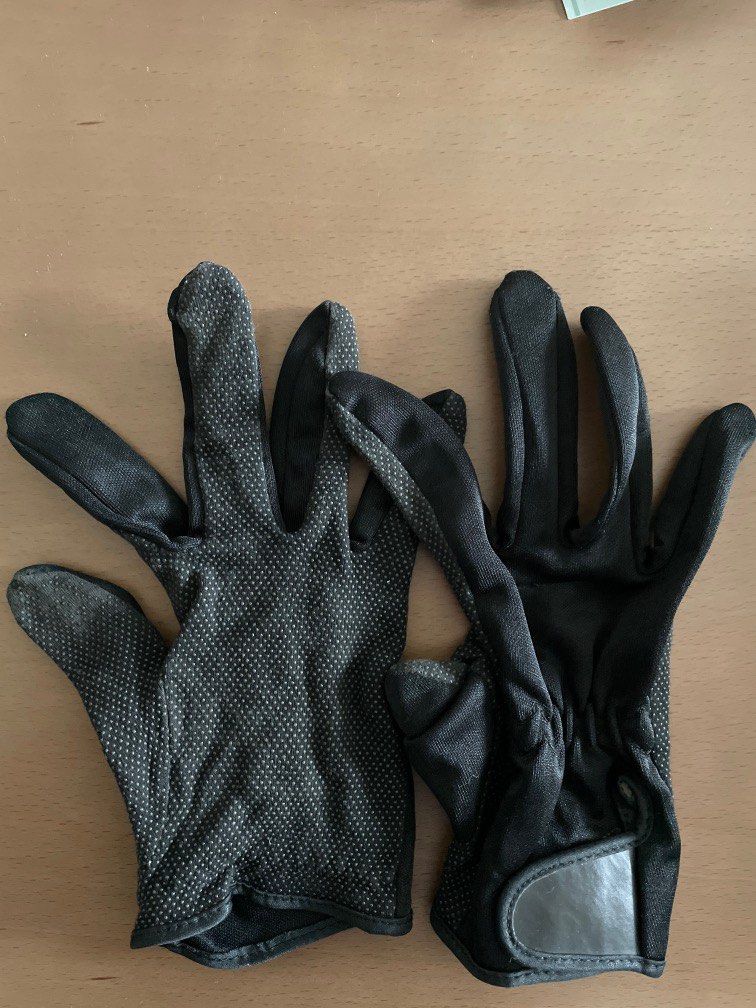 Black Army Gloves, Men's Fashion, Watches & Accessories, Gloves on ...