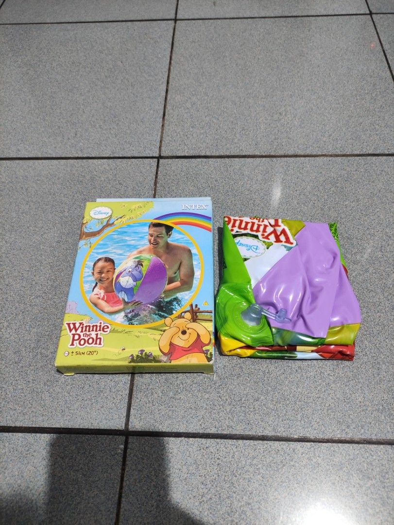 Bola Renang Anak Winnie The Pooh Beach Ball, Bayi & Anak, Lainnya di ...