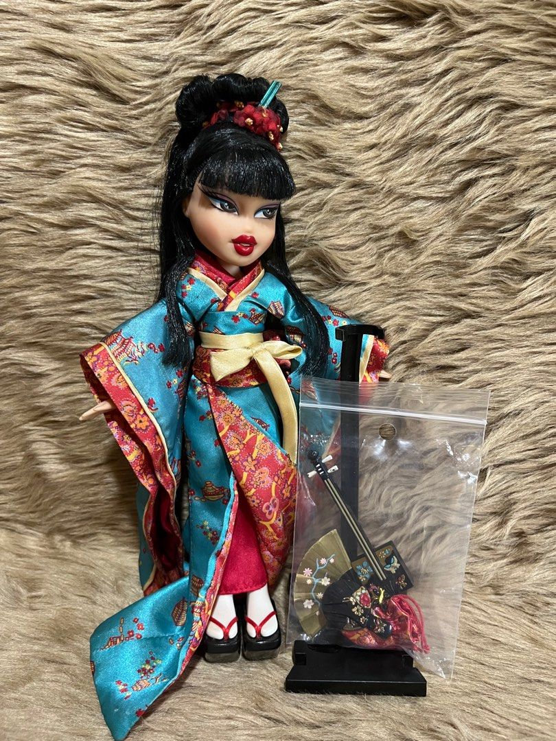 Bratz Tokyo A Go-Go Collector Kumi Doll, Hobbies & Toys, Toys & Games on Carousell