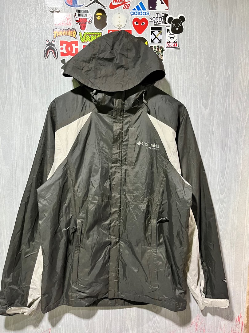 Columbia titanium omni-tech jacket, Men's Fashion, Coats, Jackets and Outerwear on Carousell