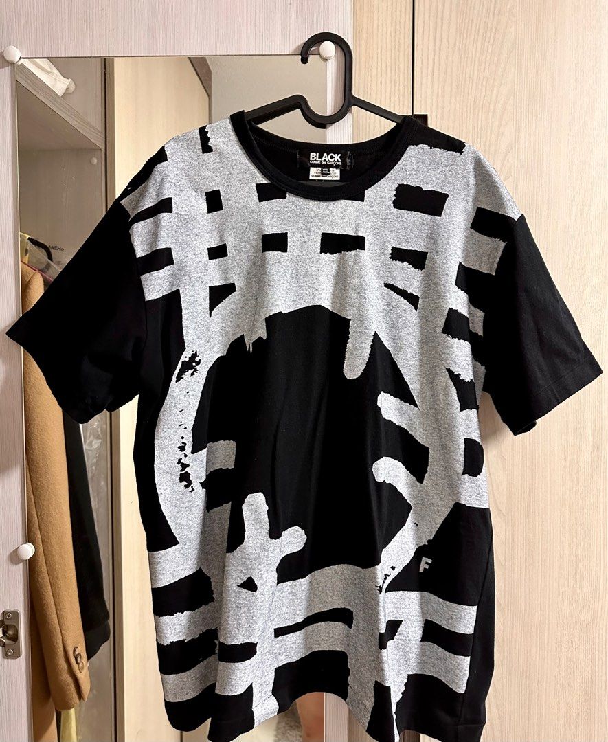 Comme des Garcons (cdg) Black tshirt, Men's Fashion, Tops & Sets ...