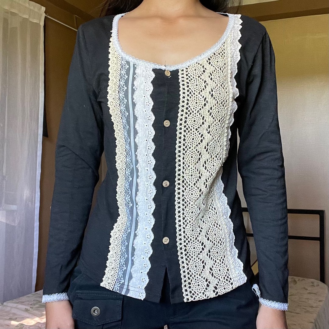 dark coquette, Women's Fashion, Tops, Longsleeves on Carousell