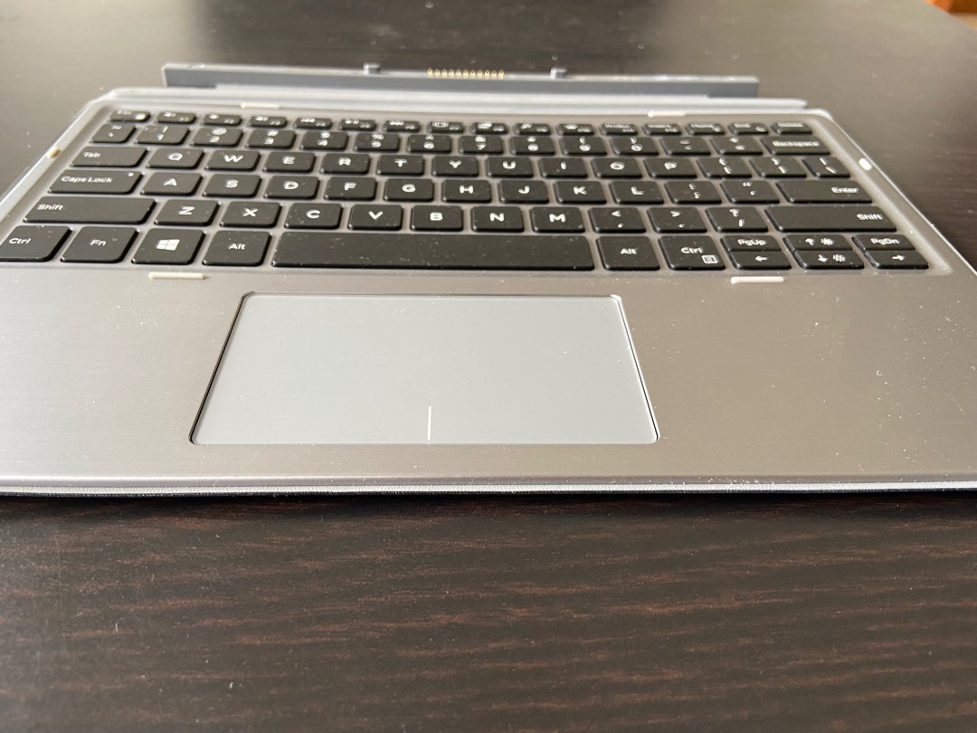 Dell 2-in-1 magnetic keyboard K18M, Computers & Tech, Parts ...