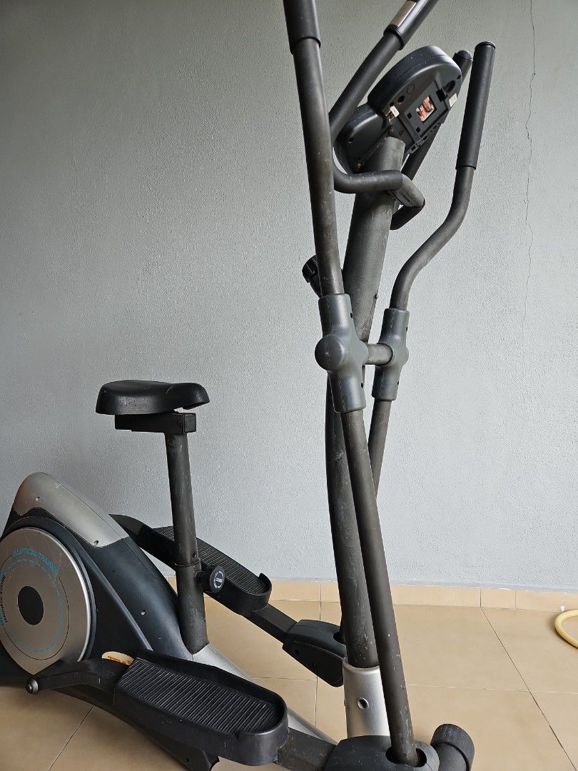 Ellelptical trax, Sports Equipment, Exercise & Fitness, Cardio ...