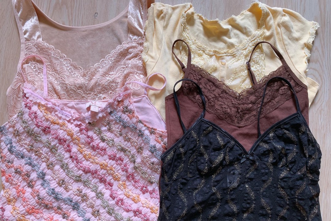 Coquette and lace tops (FOR TAKE ALL), Women's Fashion, Tops, Others ...