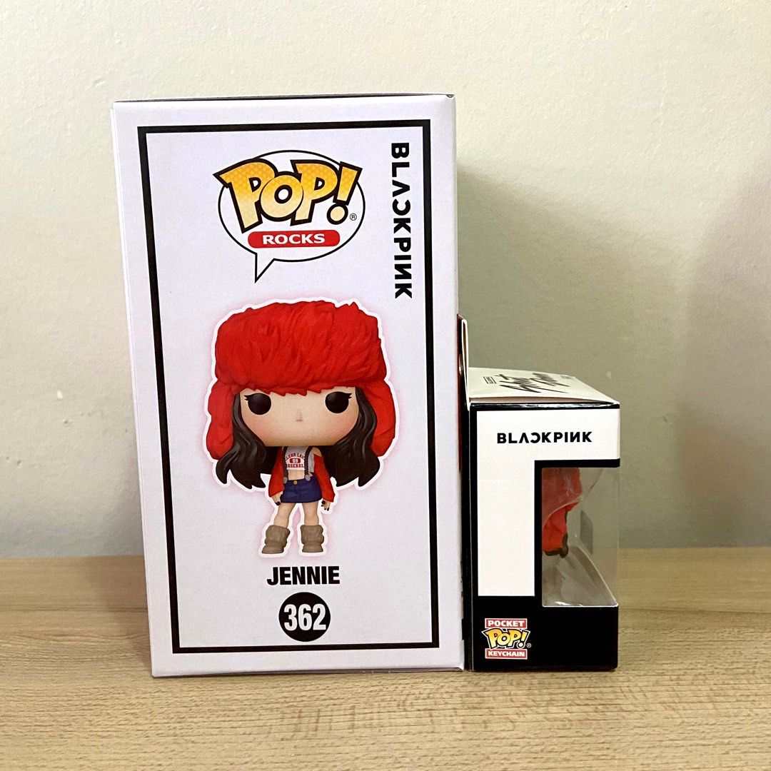 FUNKO POP! JENNIE (Blackpink) SET - Regular and Keychain, Hobbies ...