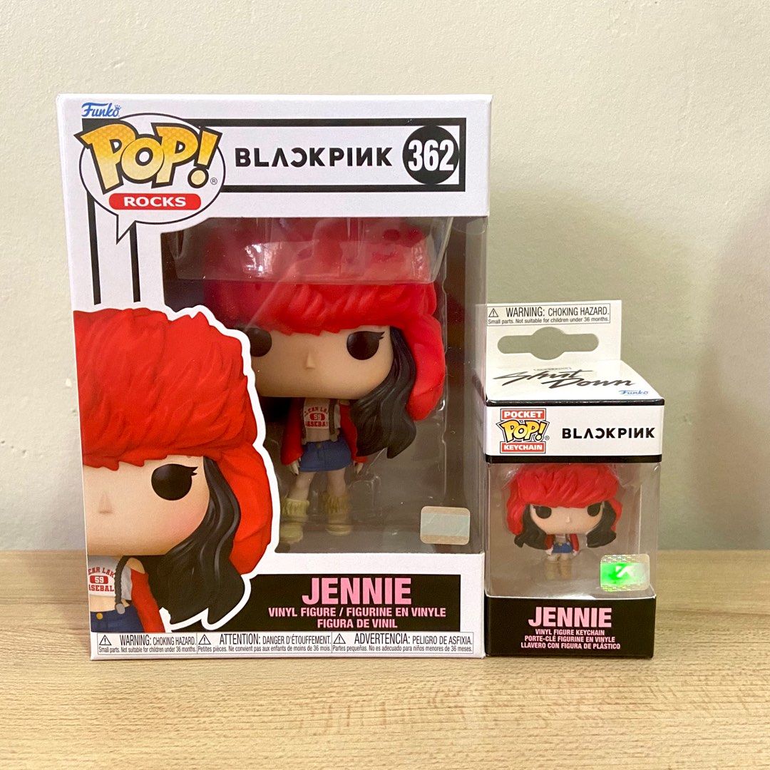 FUNKO POP! JENNIE (Blackpink) SET - Regular and Keychain, Hobbies ...
