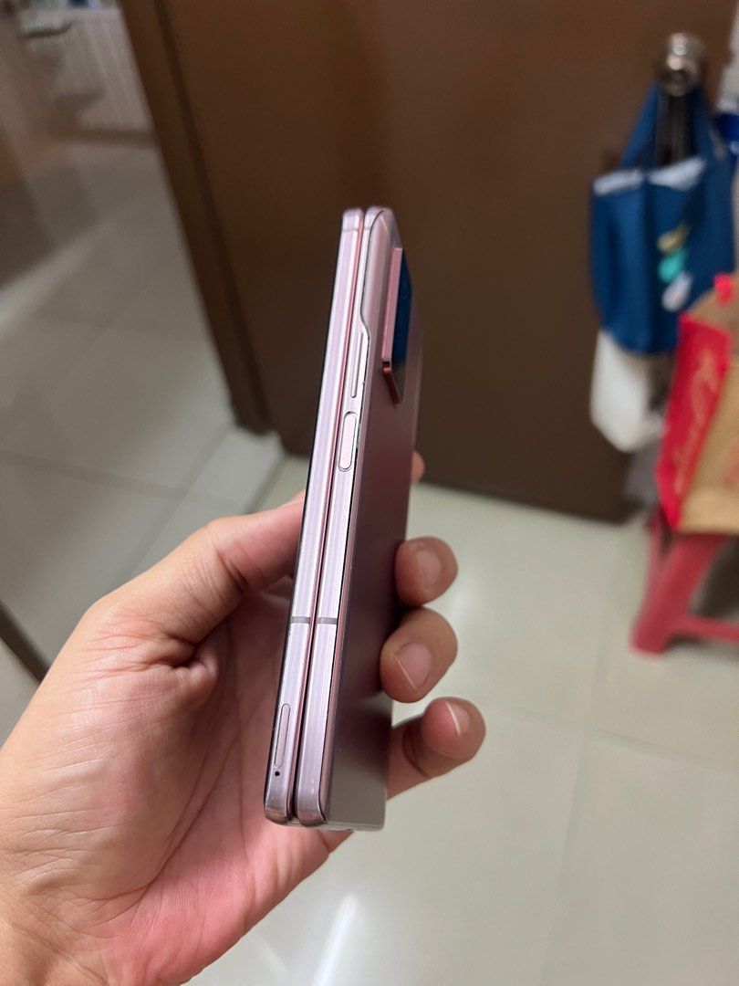 Galaxy Z Fold 2 Mystic Bronze 256GB, Mobile Phones & Gadgets, Mobile ...