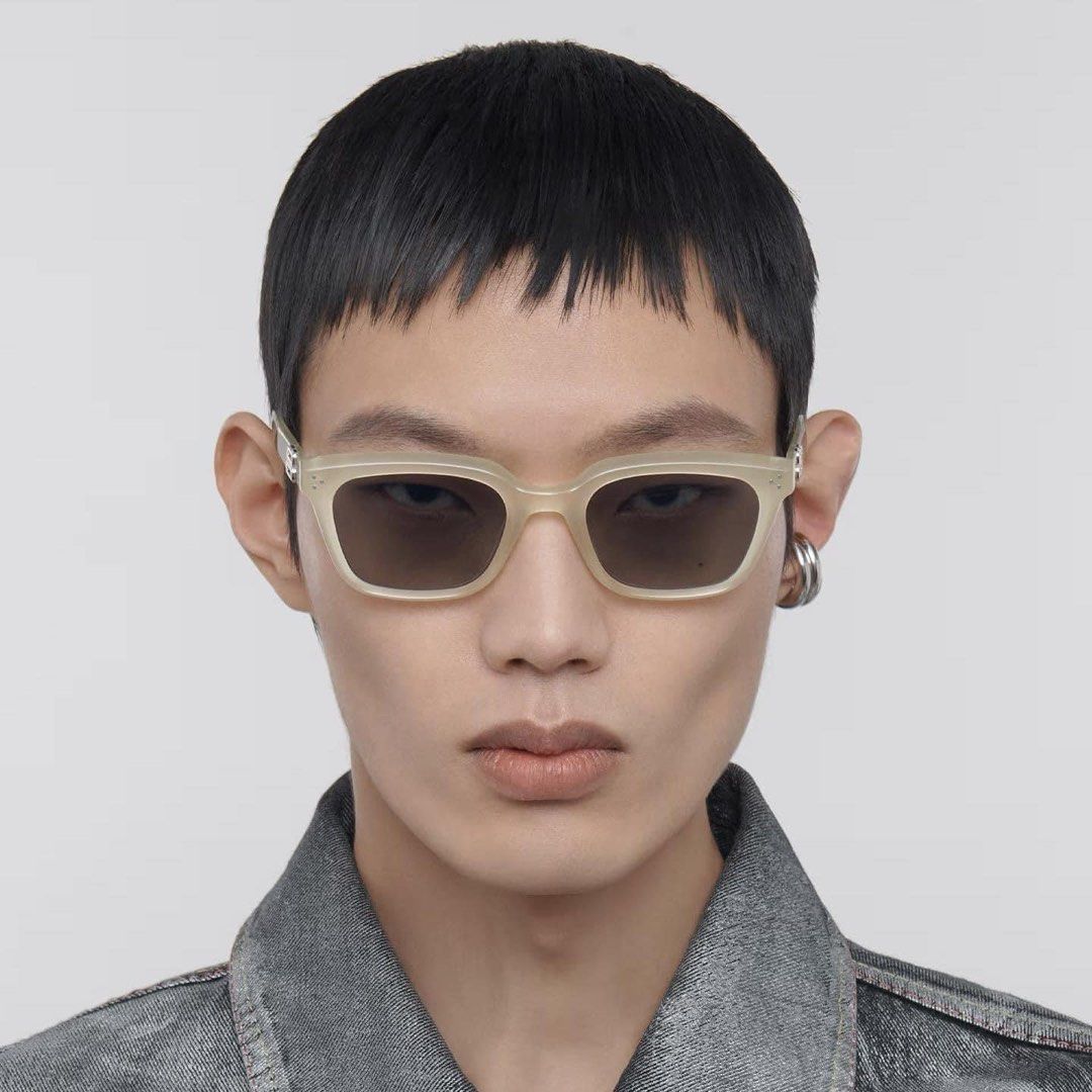 Gentle Monster Musee Series Sunglass with Complete Box Set, Women's ...