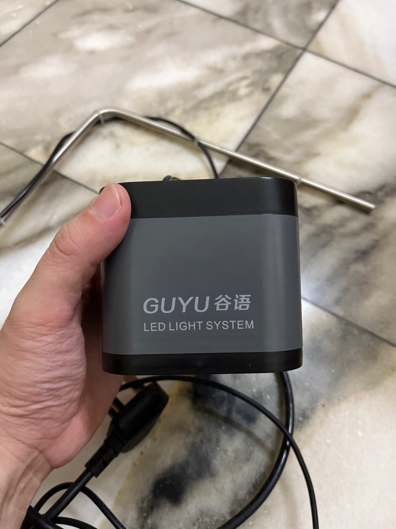 Guyu LED light 33W, Pet Supplies, Homes & Other Pet Accessories on ...