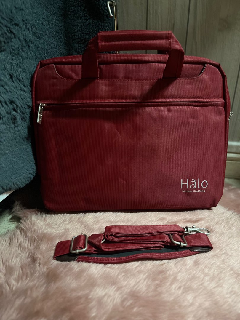 Halo laptop bag, Everything Else, Others on Carousell