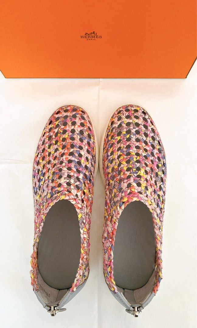 Hermes Oxygen Shoes, 女裝, 鞋, 波鞋 - Carousell