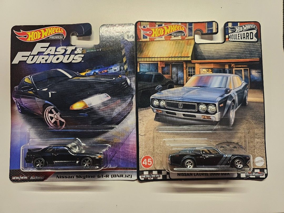 Hotwheels Premium R32 and Laurel 2000SGX, Hobbies & Toys, Toys & Games ...