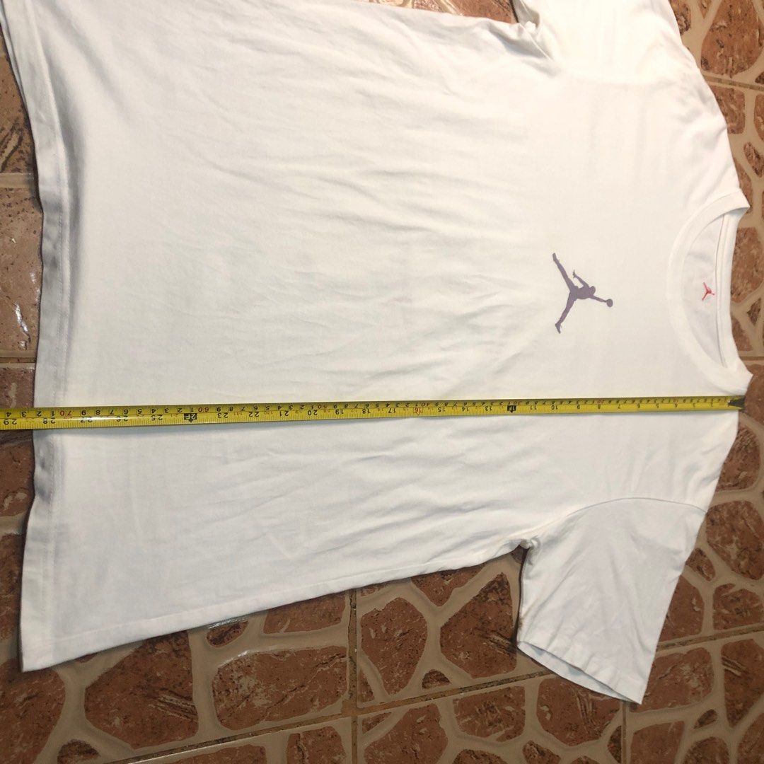 Jordan Mid Logo, Men's Fashion, Tops & Sets, Tshirts & Polo Shirts on ...