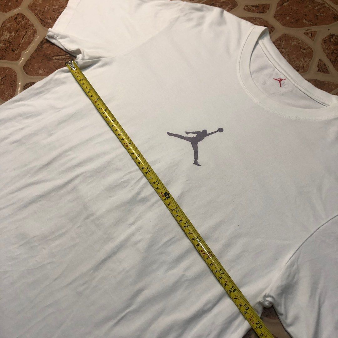 Jordan Mid Logo, Men's Fashion, Tops & Sets, Tshirts & Polo Shirts on ...