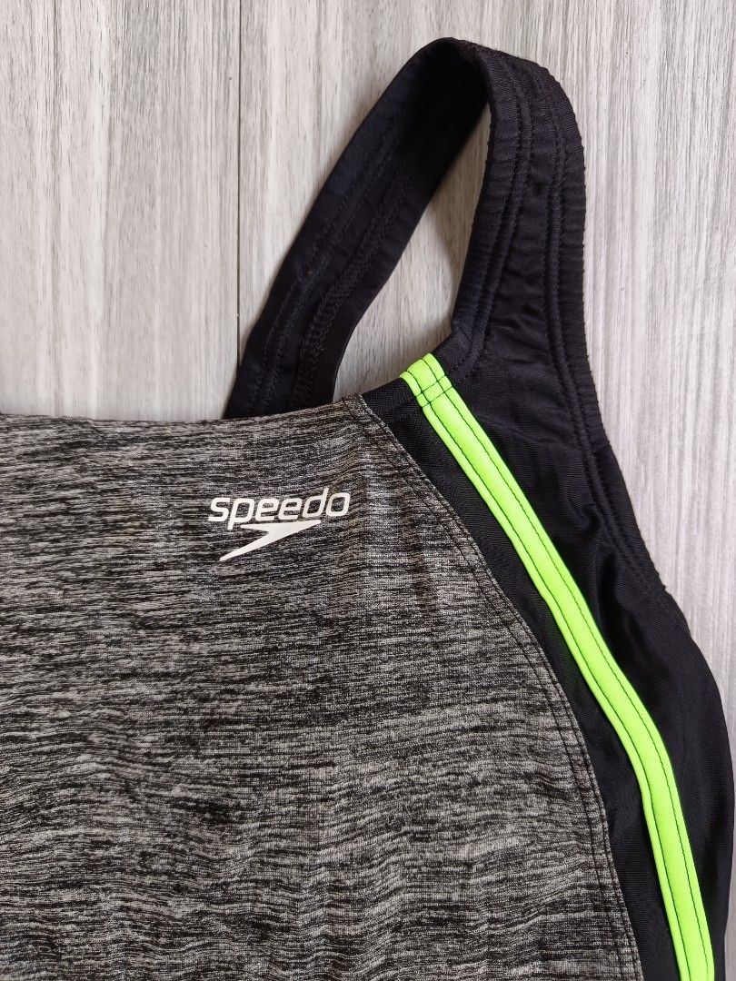 (L) SPEEDO Training Suit Swimsuit, Women's Fashion, Swimwear, Bikinis ...