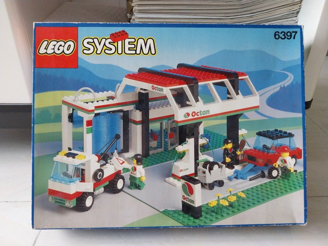 Lego 6397 - Octan Gas 'N' Wash Express (USED), Hobbies & Toys, Toys ...