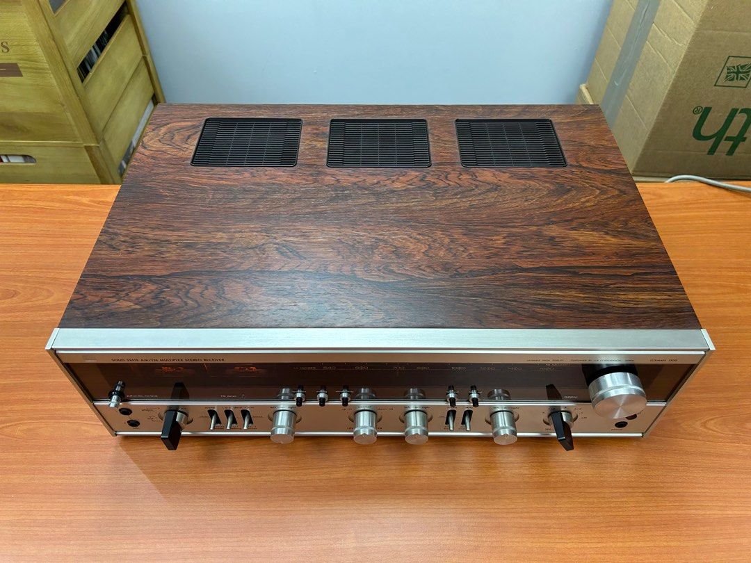 Luxman R-1500E FM/AM Stereo Receiver, Audio, Soundbars, Speakers & Amplifiers on Carousell