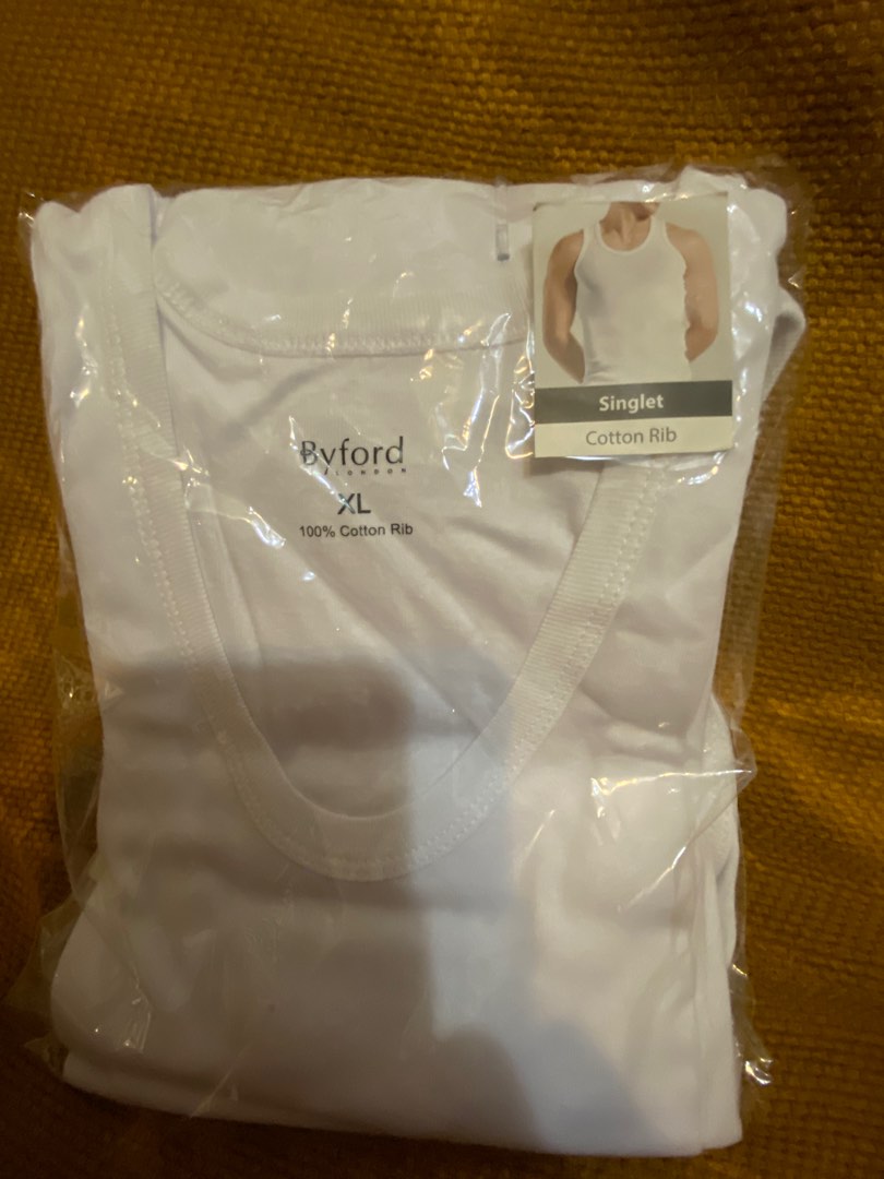 Men singlet, Men's Fashion, Activewear on Carousell