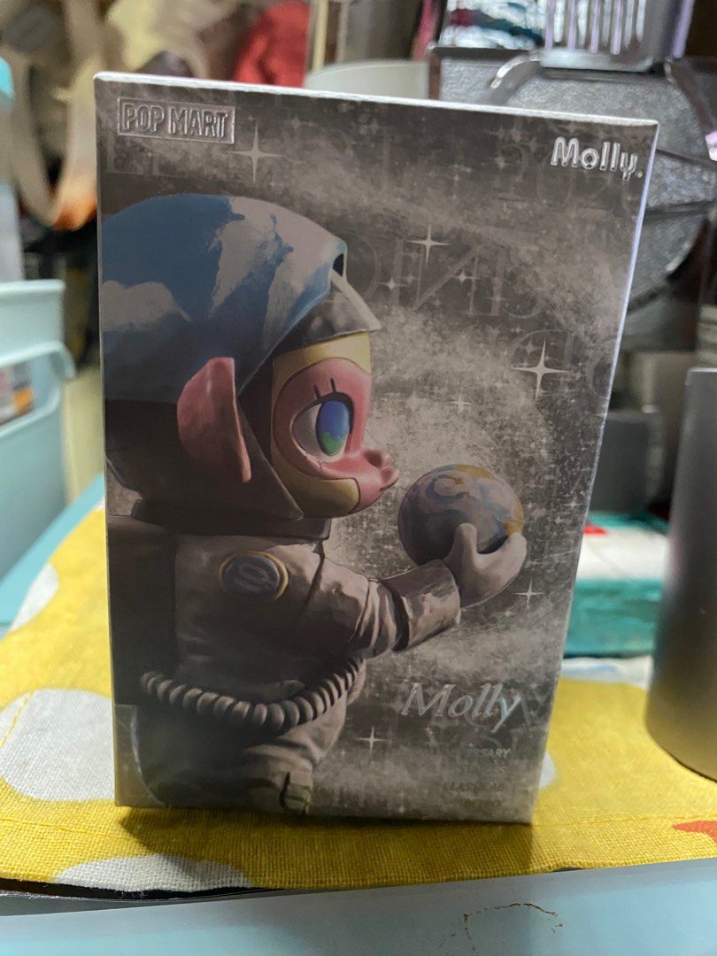 Molly Anniversary Statues Classical Retro-Twinkle Twinkle Little Farth ...