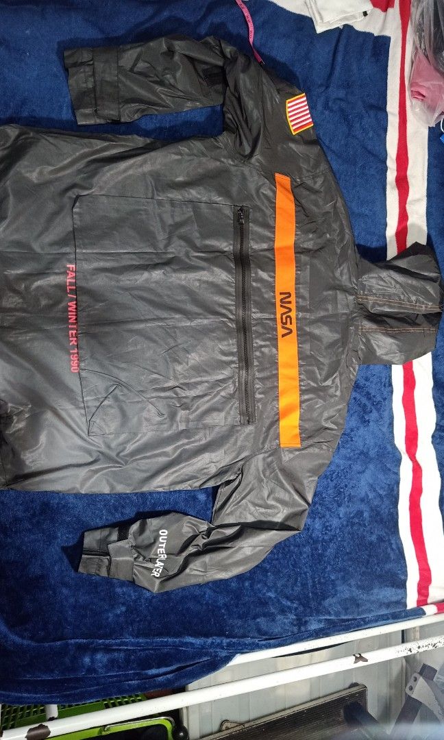 NASA interstellar Reflective Thermal Wind Breaker, Men's Fashion, Coats ...