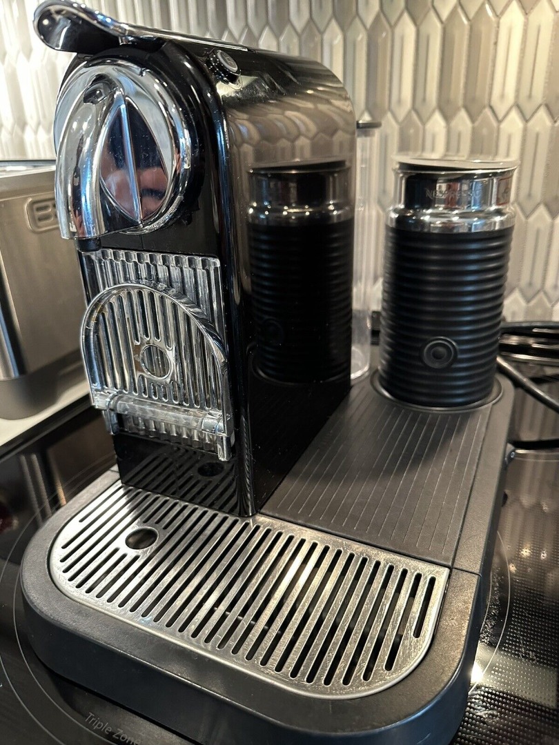 Nespresso CitiZ D120 Automatic Espresso pod machine with Frother, TV ...
