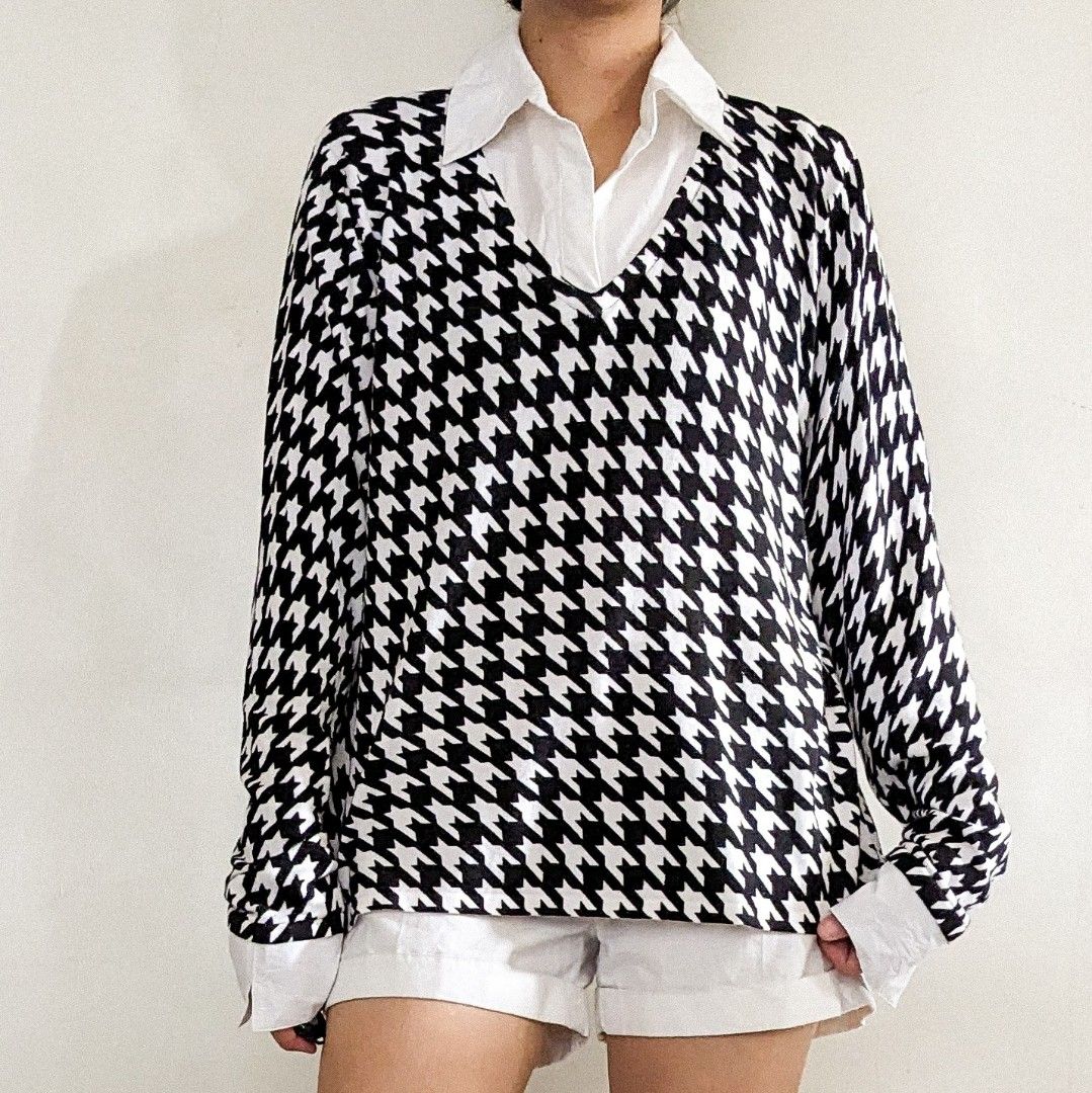 NOTATIONS long sleeves, Women's Fashion, Tops, Longsleeves on Carousell
