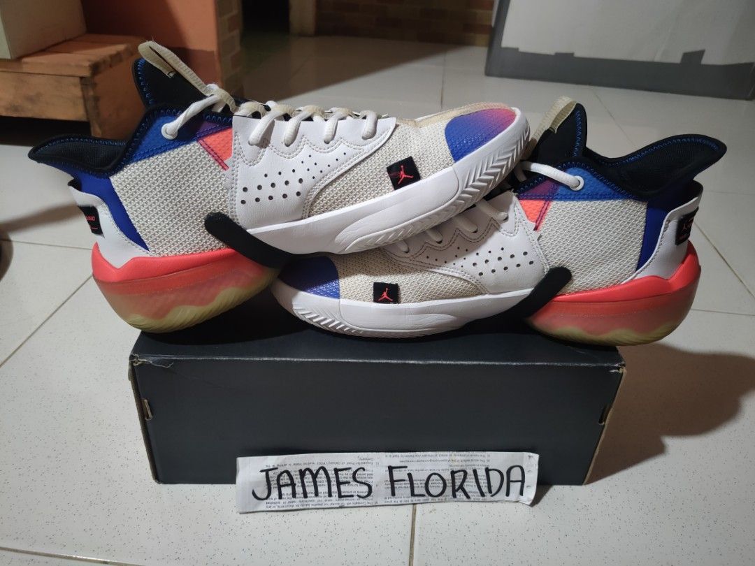 Original Jordan React Elevation 'White Hyper Royal', Men's Fashion, Footwear, Sneakers on Carousell