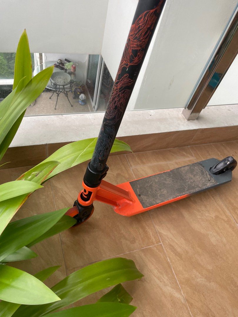 Oxelo freestyle scooters, Sports Equipment, Sports & Games, Skates ...