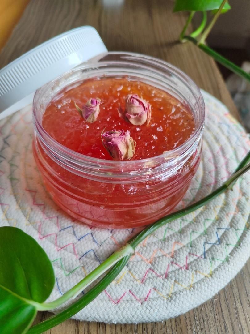 Persian / Turkish organic mix apple and carrot homemade jam with rose ...