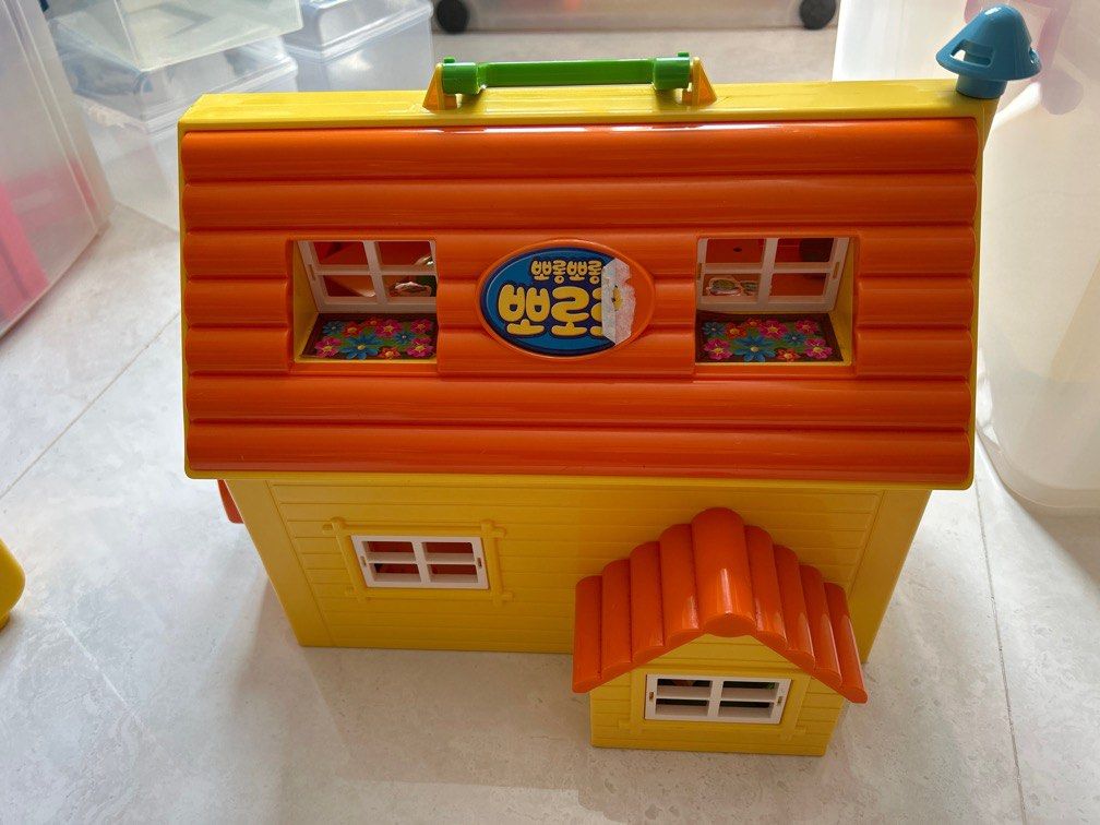 Pororo play house, Hobbies & Toys, Toys & Games on Carousell