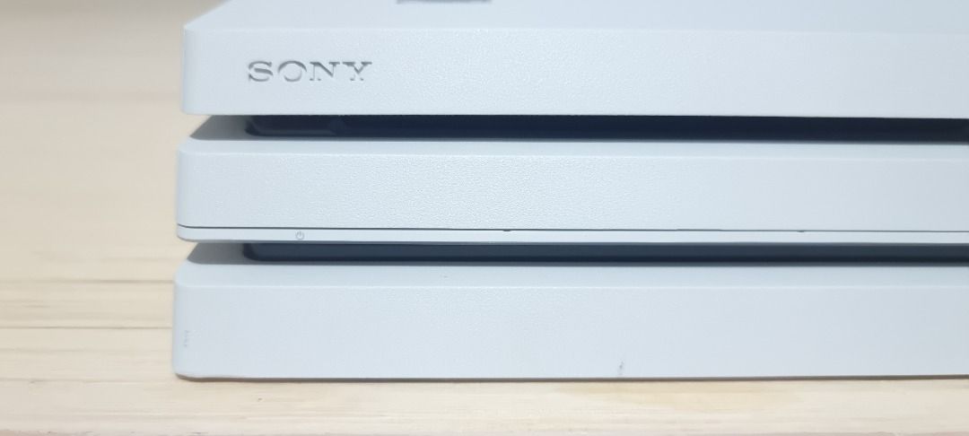 PS4 Pro - Persona 5 The Royal Limited Edition (Rare), Video Gaming ...