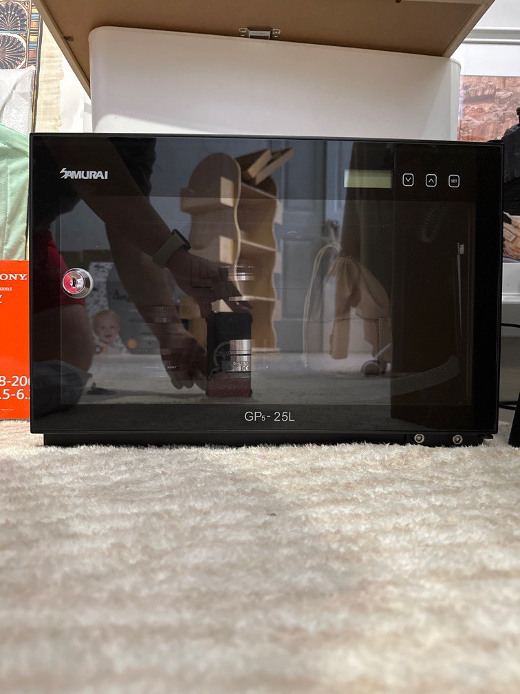 Samurai dry cabinet for lenses, Photography, Cameras on Carousell