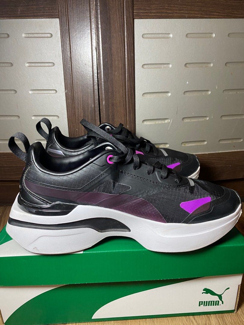 Sepatu Puma Women, Fesyen Wanita, Sepatu di Carousell