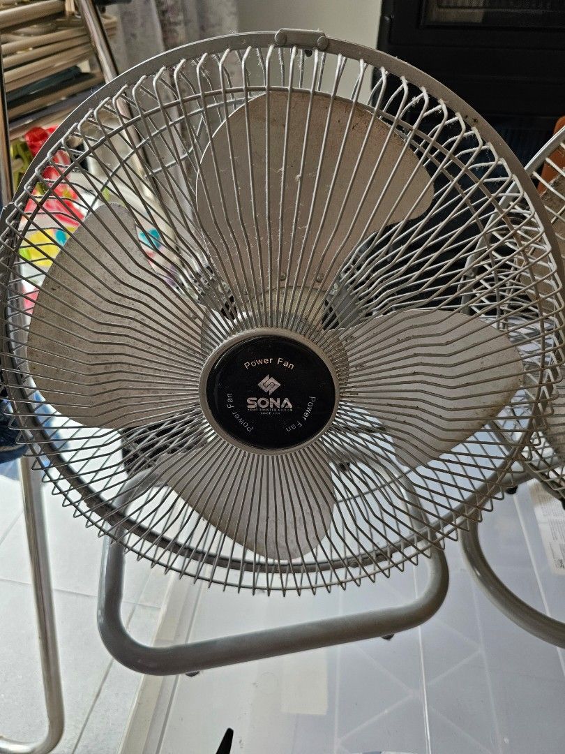 Sona 12 inches Power fan, Furniture & Home Living, Lighting & Fans ...