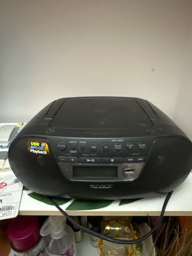Sony Radio USB MP3 CD Playback, Audio, Portable Music Players on Carousell
