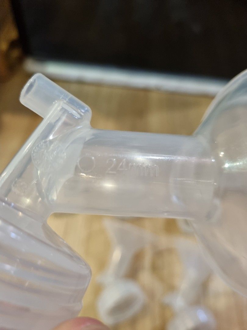 Spectra flanges, Babies & Kids, Nursing & Feeding, Breastfeeding ...