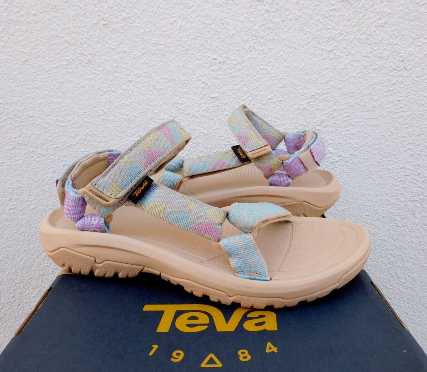TEVA BORDERLESS TAN MULTI HURRICANE XLT 2 SPORT/ WATER SANDALS, Luxury ...