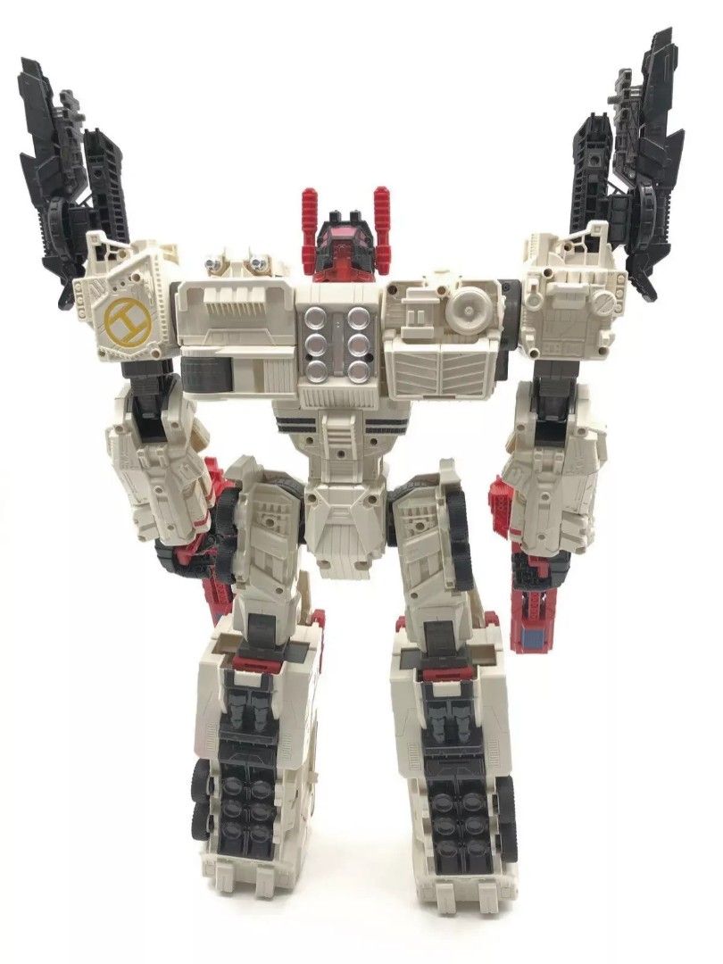 Transformers LG TG Generations Metroplex Takara Complete, Hobbies ...