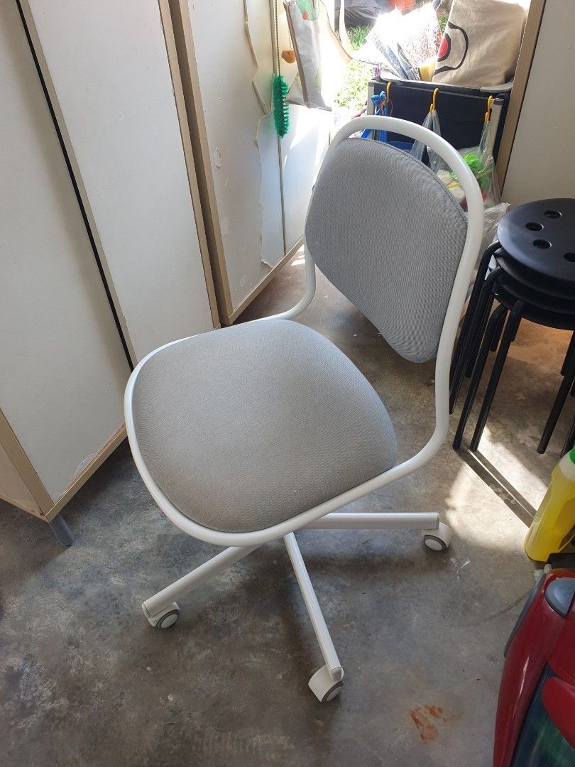 Used Table Top, Table Stand and Chair, Furniture & Home Living ...