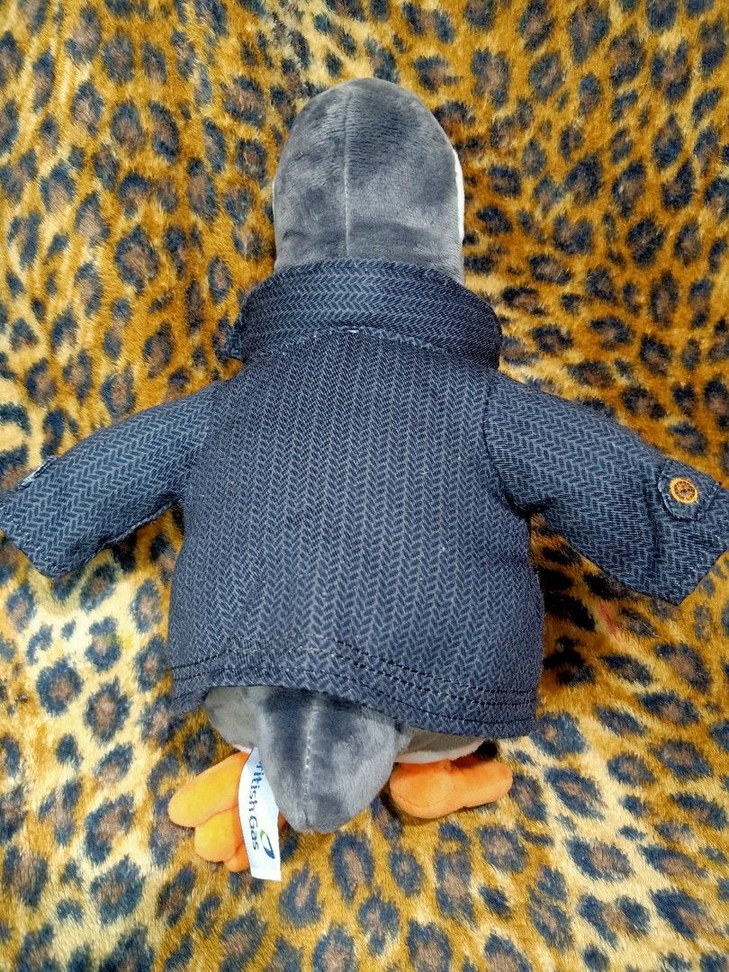 VERY CUTE WILBUR THE EXPLORER PENGUIN COMFORT PLUSH TOY BY BRITISH GAS ...