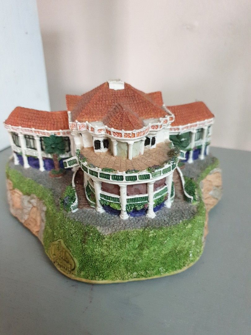 Vintage old Sentosa vistor centre, Hobbies & Toys, Memorabilia ...