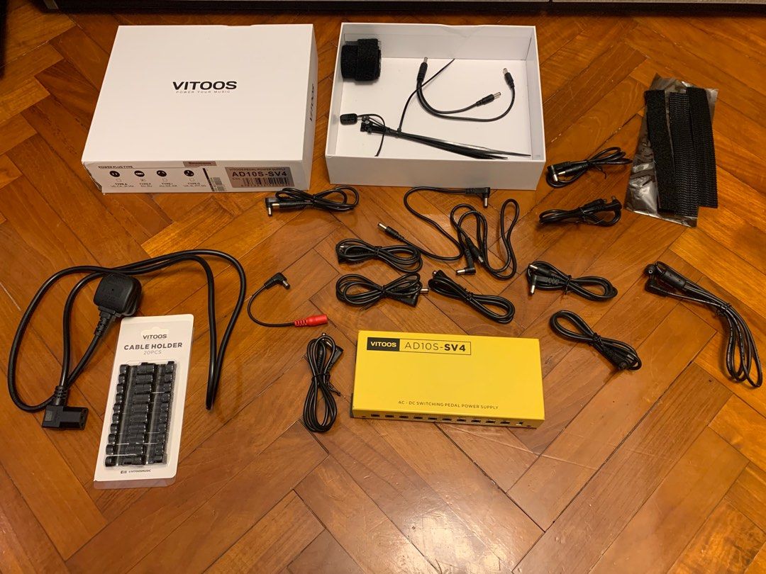 Vitoos AD10S-SV4 Power Supply, 興趣及遊戲, 音樂、樂器 & 配件, 樂器 - Carousell