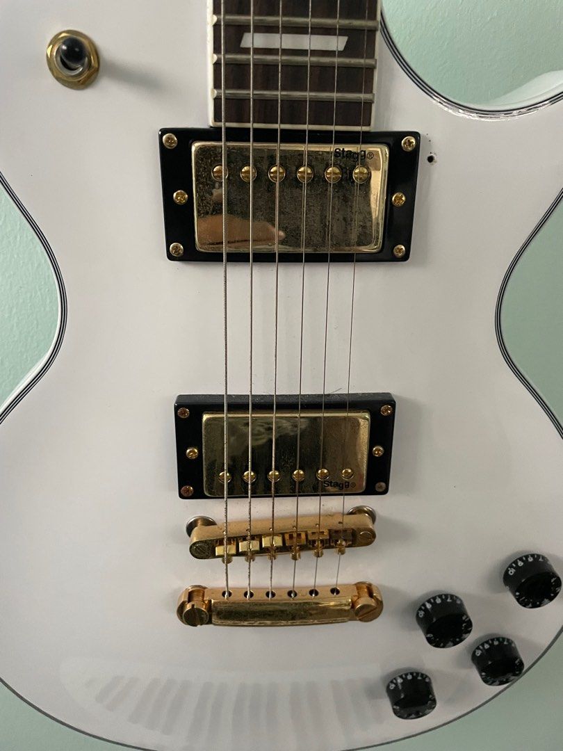 WTS / WTT Stagg Les Paul ( Alpine White), Hobbies & Toys, Music & Media ...