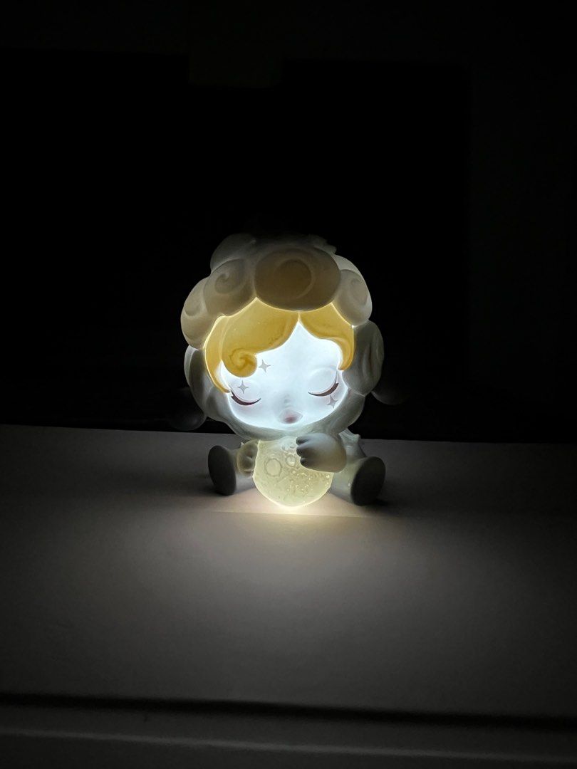 (WTS) Popmart Skullpanda Ink Plum Blossom Secret, Hobbies & Toys ...